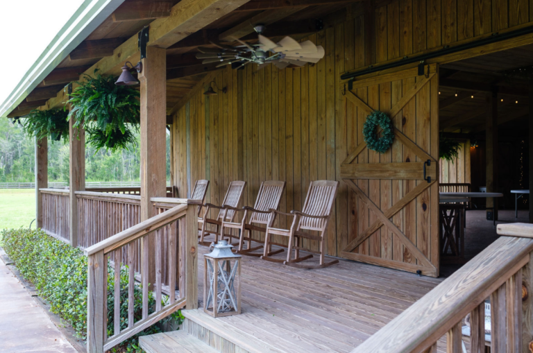 The Barn - Belle Oaks Barn in Brooker, FL